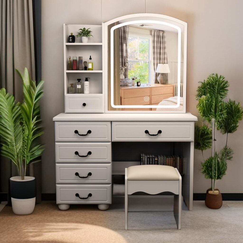 Office furniture - Furniture supplier.